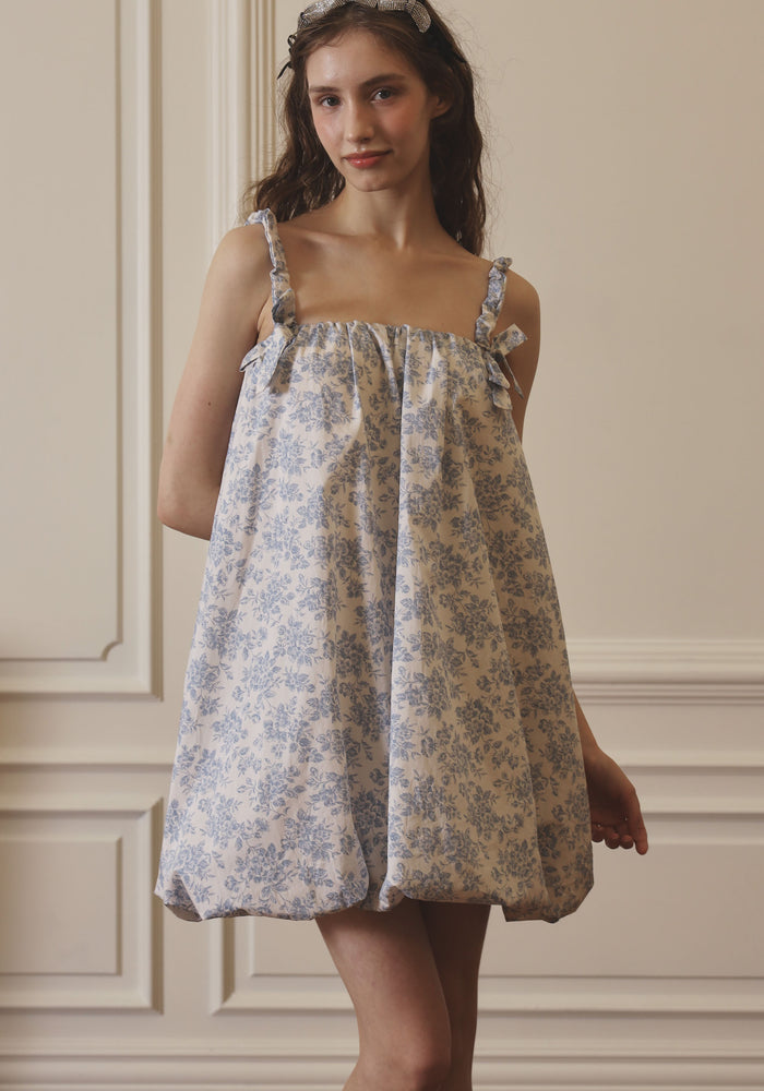 M DRESSES – Nothing Fits But